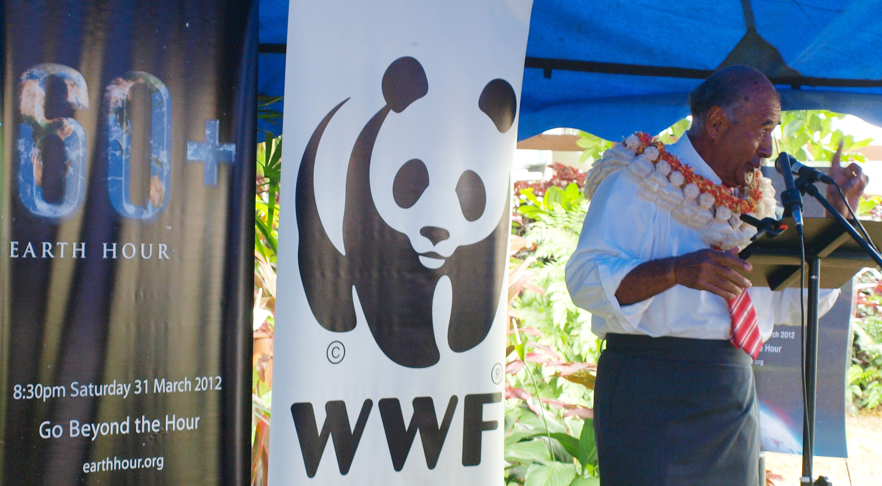 President Dares Fijians to Save the Planet | WWF